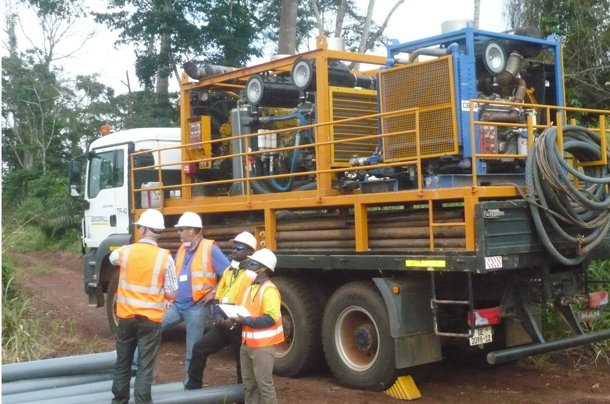 Boosters and Auxiliary Compressors - Geodrill